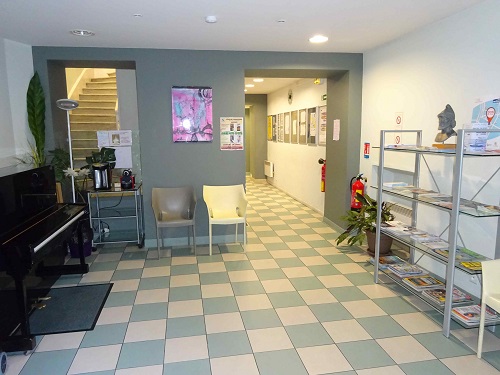 cours-cyrano-lyce - Cours Privé Cyrano Nice Primaire Collège Lycée